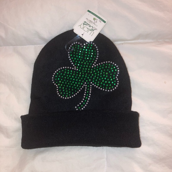 lucky knit | Accessories | 0 Acrylic Lucky Knit Shamrock Bling Beanie ...
